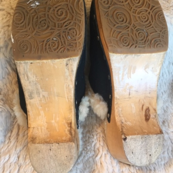 UGG | Shoes | Ugg Austraila Sherpa Lined Clogs In Dark Navy | Poshmark